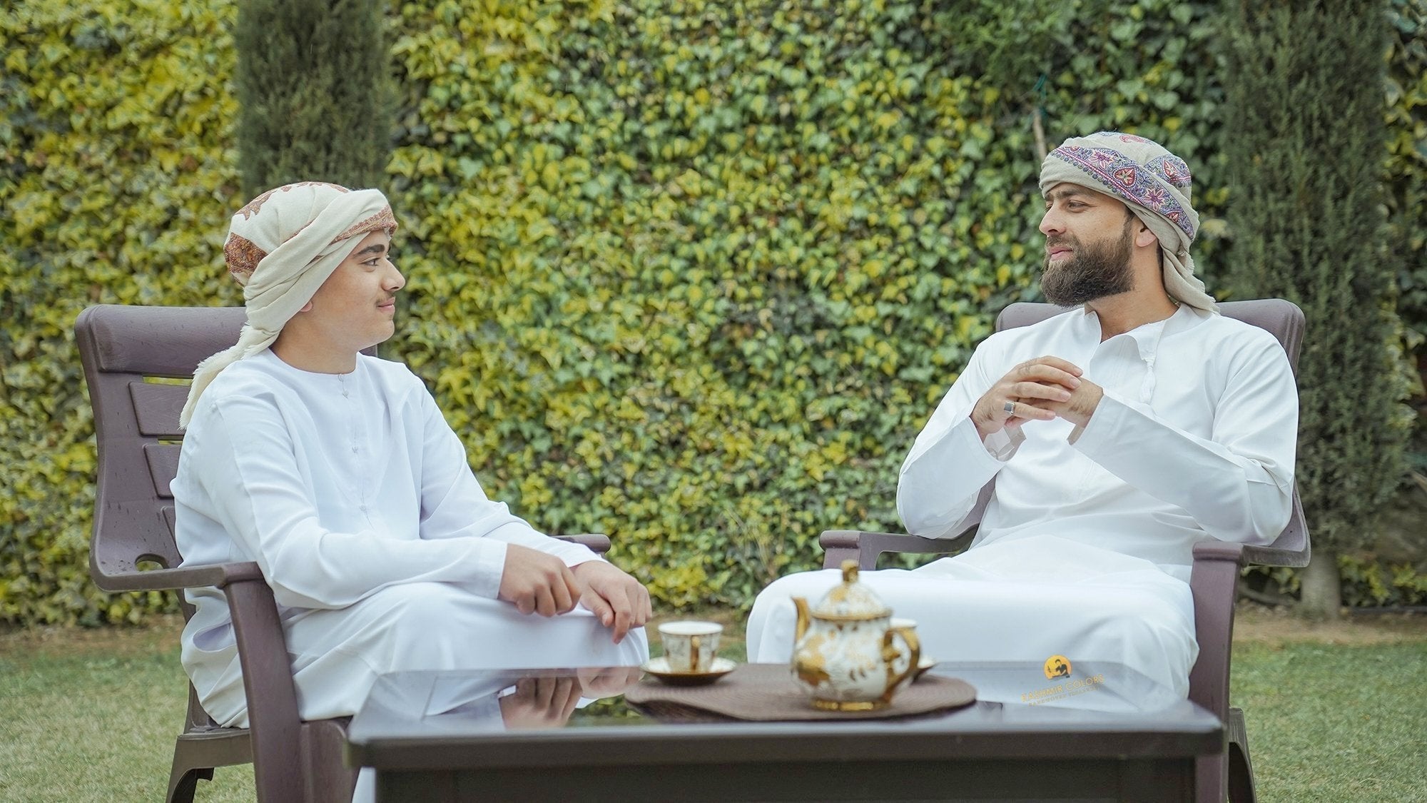 Kashmir Colors | Handwoven Treasures By Inayat & Ovi